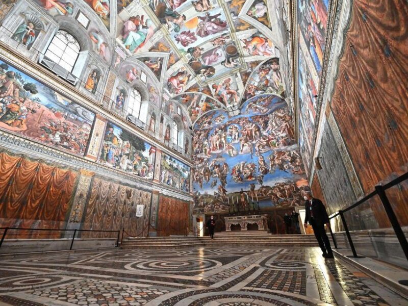 Vatican Highlights: Tapestries, Maps, and Philatelic Wonders - Who Will Love This Tour?
