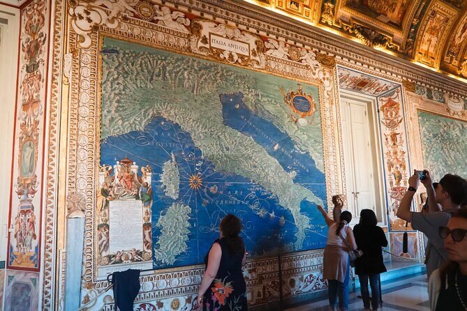 Vatican Museums and Sistine Chapel Fast Track Ticket - The Sistine Chapel: The Crowning Jewel