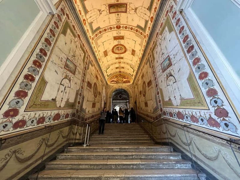Vatican: Museums, Raphael & Sistine Chapel + Basilica Option - The Guide and Group Size