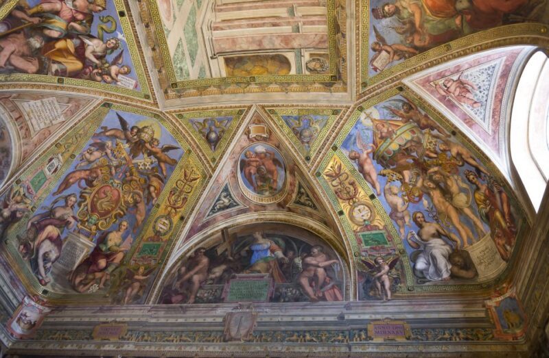 Vatican Museums, Sistine Chapel, & Raphael Room Private Tour - What to Expect from This Vatican Tour