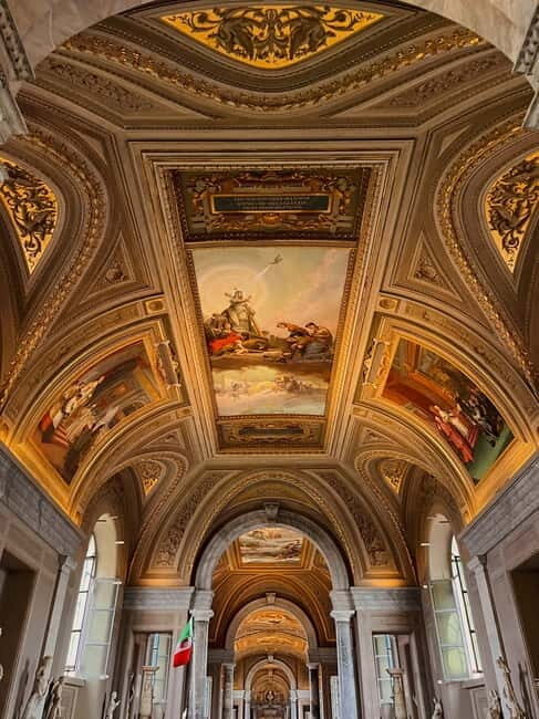 Vatican Museums Tour with Expert Guide and Skip The Line - Key Points
