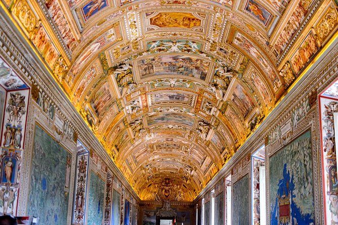 Vatican tour: Vatican Museums, Sistine Chapel - Authentic Experiences and Quirks