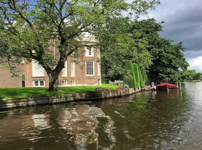 Vecht River: Longboat 4 hours Cruise with drinks and snacks - Cost and Value