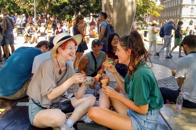 Vegan Hungarian Food Tour / Local delights - An Authentic and Flavorful Exploration of Budapest’s Vegan Cuisine