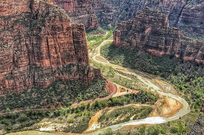 Vegas Iconic Road Trip to Zion National Park - FAQs