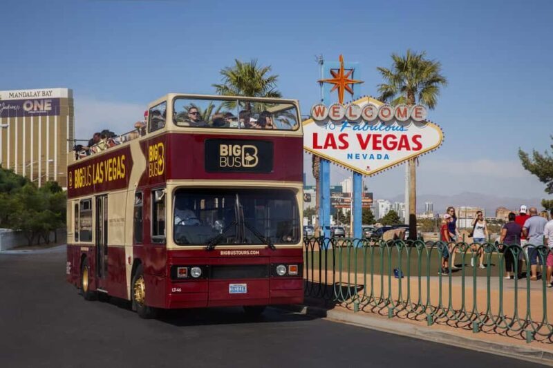 Vegas: Madame Tussauds, High Roller, & Hop-on Hop-off Tour - Why This Tour Works Well