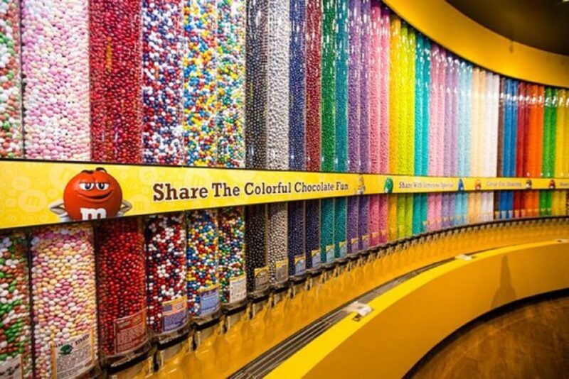 Vegas: Taste, Explore & Shop Chocolate Tour - What the Reviews Say