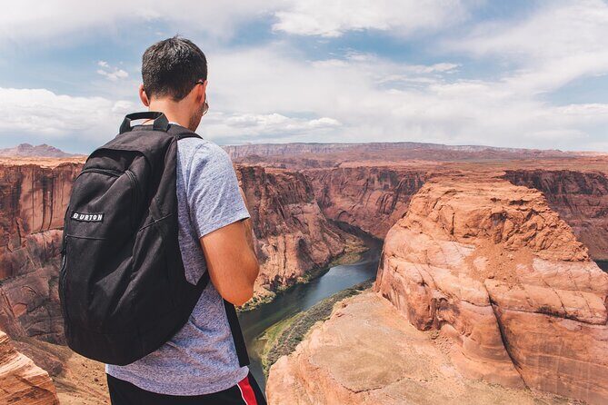 Vegas:Upper Antelope Canyon, Horseshoe Bend, Lake Powell&Lunch - Transportation and Group Size