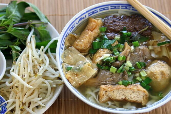 Vegetarian Cooking class and Basket Boat Riding - Key Points