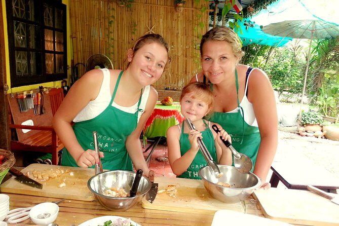 Vegetarian Organic Thai Cooking Class and Market Tour in Phuket - The Dishes and Their Authenticity