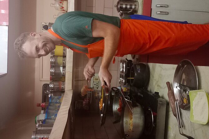 Vegetarian : Private Cooking Class in Delhi( Learn 7 meal) - Key Points