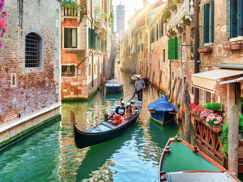 Venetian Dreams VIP: Gondola Ride & Hidden Canals Tour - Analyzing value and practical considerations