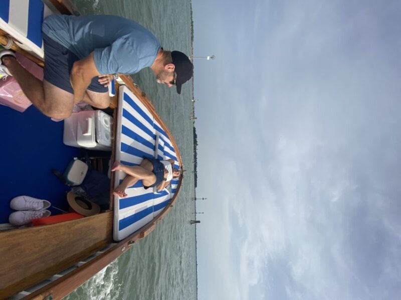 Venezia: Tour privato in Barca a Murano, Burano e Torcello - Practical Tips for Travelers