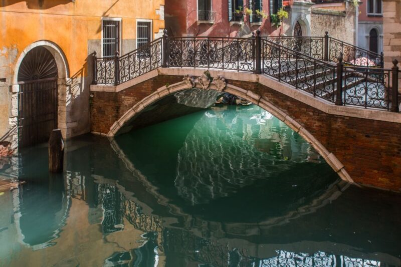 Venice: 2-Hour Private Photo Walk - Who Will Benefit Most?