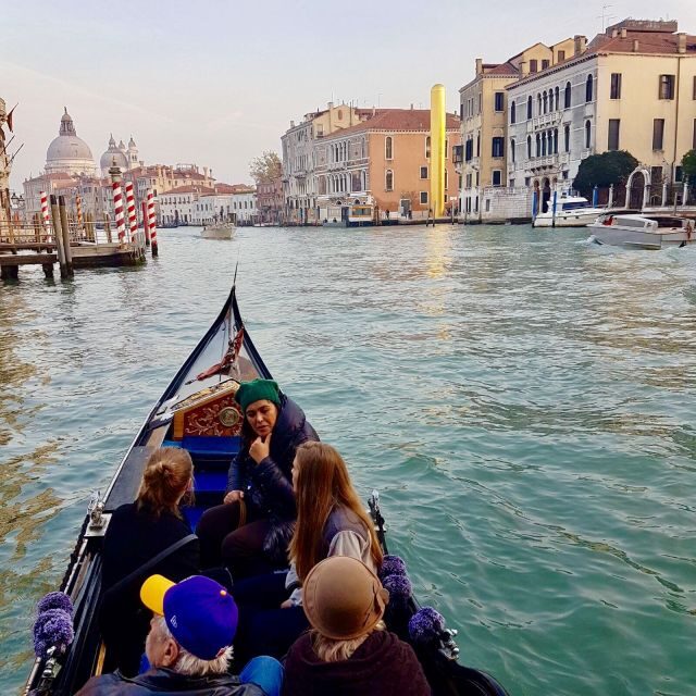 Venice: 30 min Gondola Ride on the Grand Canal with Guide - FAQs