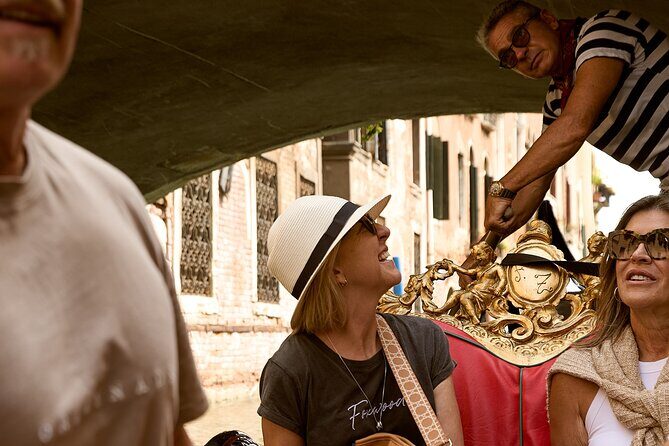 Venice Art Walking Tour with Gondola Ride - The Itinerary in Detail