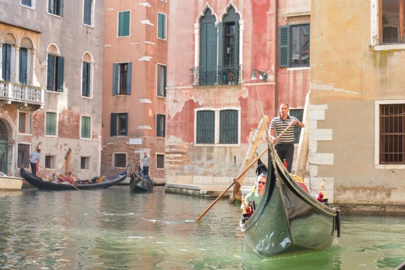 Venice: Basilica, Doge's Palace, Gondola Ride Guided Tour - The Itinerary in Detail