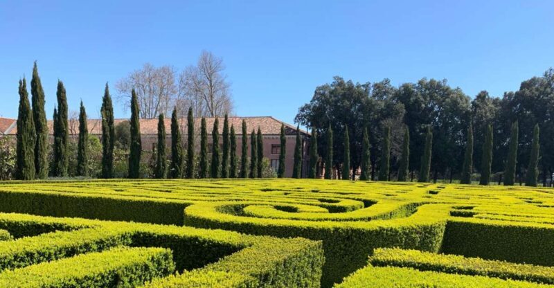Venice: Borges Labyrinth Experience on San Giorgio Island - Key Points