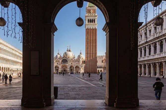 Venice: Carnival Game - Key Points