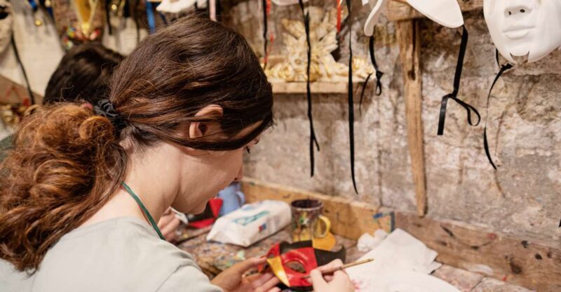 Venice: Carnival Mask Decoration Class at Casanova Prisons - Key Points