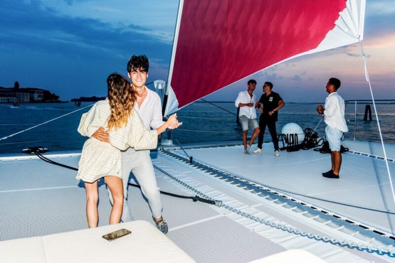 Venice: Catamaran Sunset Jazz Cruise with Aperitivo - The Itinerary: What to Expect on Your Cruise
