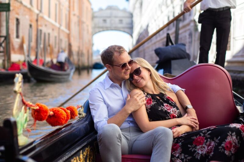 Venice: City Portrait Session with Professional Photographer - Authentic Experiences and Genuine Value