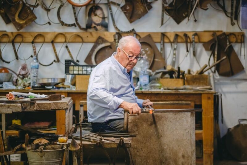 Venice: City Tour and Murano Glass Experience - Key Points