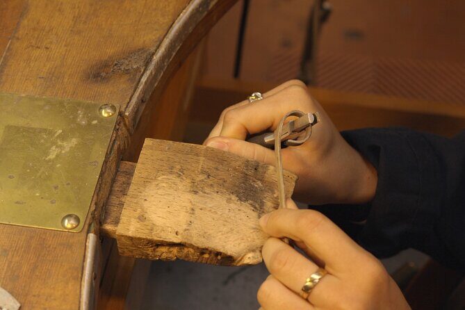 Venice: Create Your Own 925 Silver Ring - Key Points