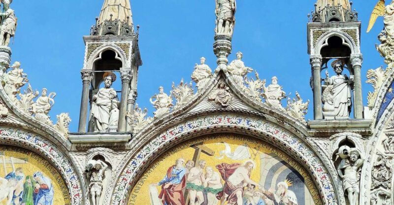 Venice: Doge's Palace and Basilica Tour with Gondola Ride - Exploring Venice’s Most Famous Sights