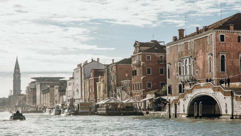 Venice: Doge's Palace and Murano Tour with Private Boat Ride - Authentic Perspectives from Travelers