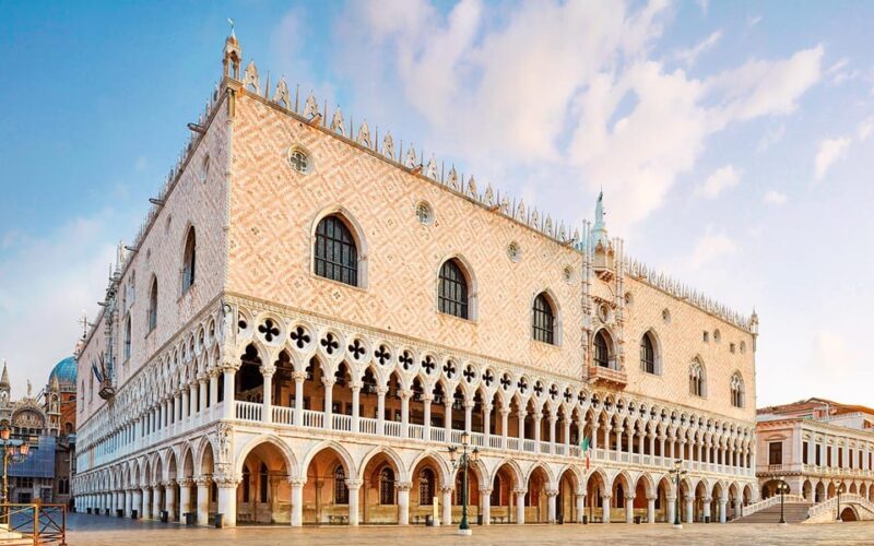 Venice: Doge's Palace and St. Mark's Guided Tour with Entry - Key Points