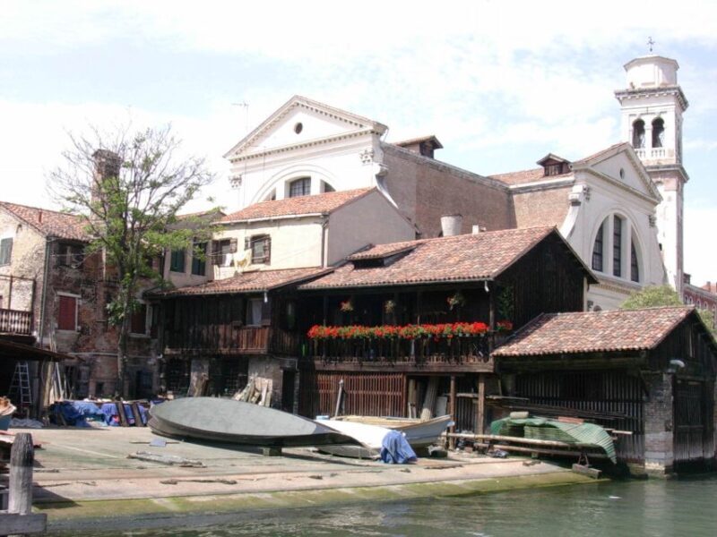 Venice: Dorsoduro and San Polo District Private Walking Tour - The Value of This Tour