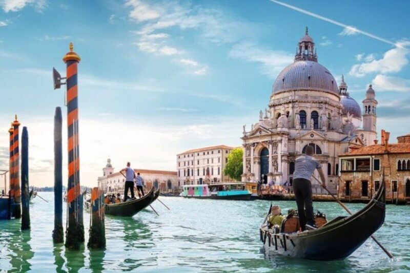 Venice: Dorsoduro Guided Walking Tour - Venice: Dorsoduro Guided Walking Tour — A Fresh Perspective on the City of Water