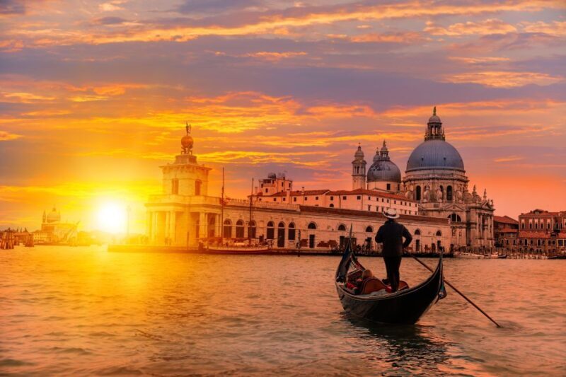 Venice: Gondola Tour under the Bridge of Sighs & Audio Guide - The Experience Itself: What to Expect