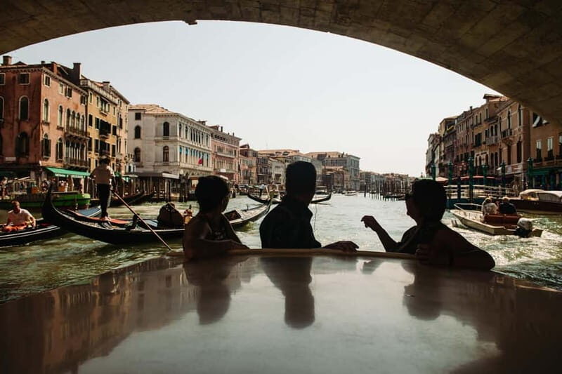 Venice: Grand Canal by Boat with Expert Guide - What to Expect: A Scenic and Informative Ride