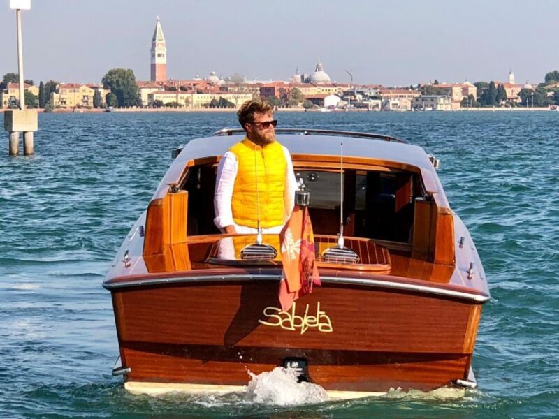 Venice: Grand Canal, Murano and Burano Half-Day Boat Tour - Who Should Consider This Tour?