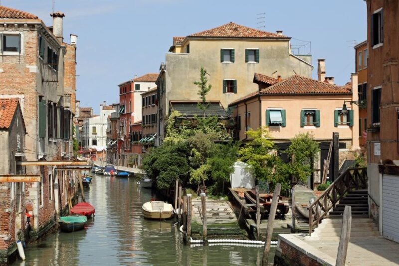 Venice: Historical Gondola Yard Private Tour - The Value of the Experience
