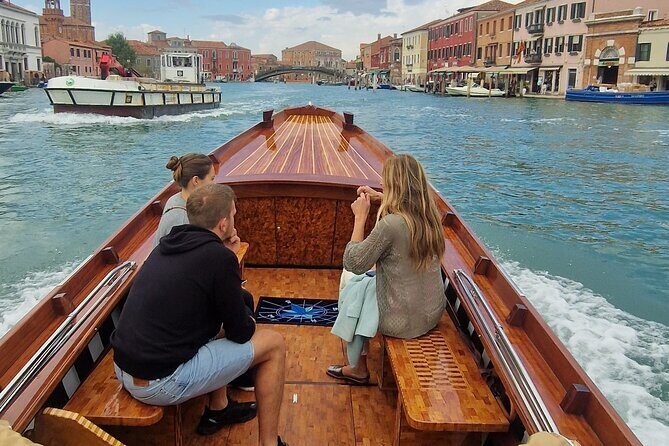 Venice Lagoon Tour with Historic Venetian Boat - An Honest Look at the Venice Lagoon Tour