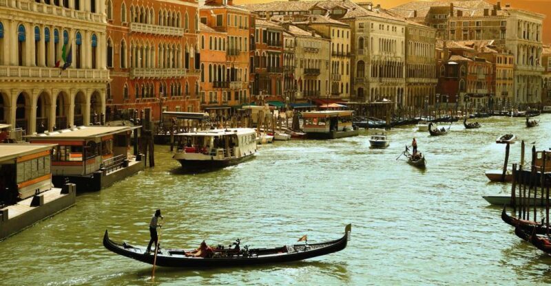 Venice: Murano, Burano, and Torcello Islands Private Tour - Exploring the Islands of the Venetian Lagoon