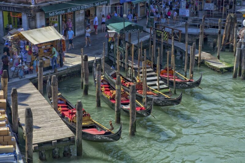 Venice: Off the Beaten Path Private Gondola Ride - The Sum Up