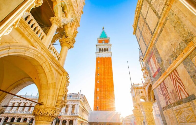 Venice Old Town Highlights Private Walking Tour - Authentic Experiences and Authentic Insights