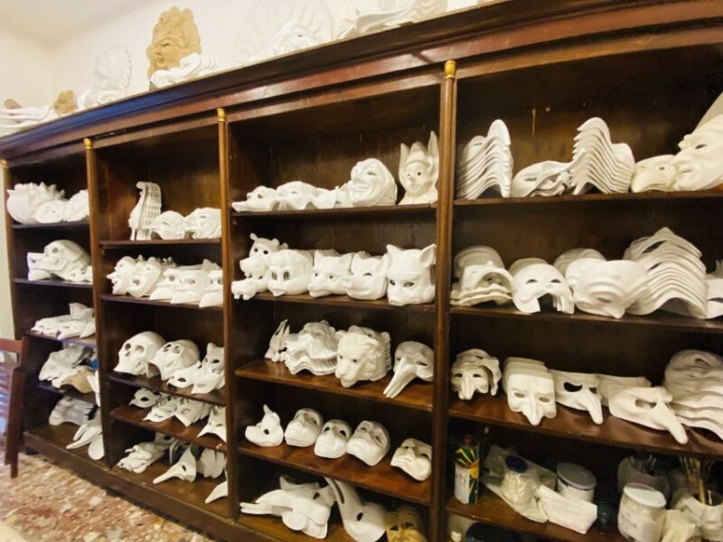 Venice: Paint your own Venetian Mask Workshop - What to Expect from the Mask Painting Workshop