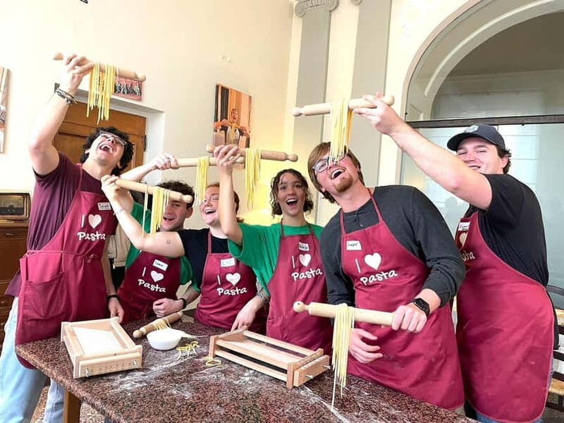Venice: Pasta Class with Wine Tasting and Gelato - The Dinner and Gelato – Sweet Finale