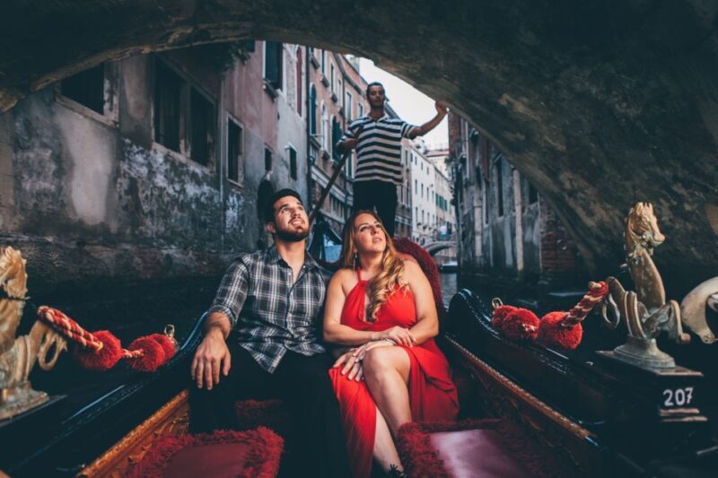 Venice: Personal Travel and Vacation Photographer Services - Key Points
