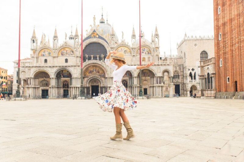 Venice: Photoshoot at Piazza San Marco and the Canals - The Sum Up