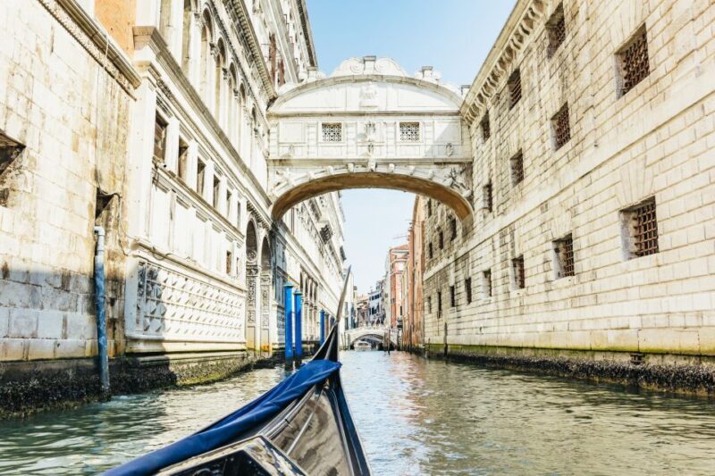 Venice: Private Gondola Ride along Grand Canal - Practical Tips and Considerations