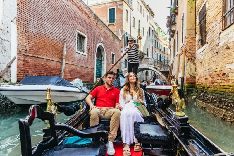 Venice: Private Gondola Ride along Grand Canal - FAQ