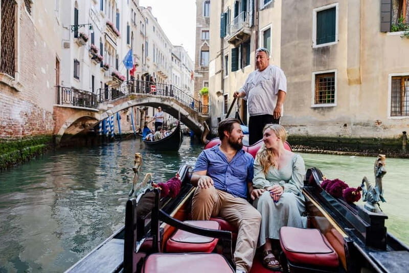 Venice: Private Gondola Ride with Personal Photographer - Who Is This Best For?