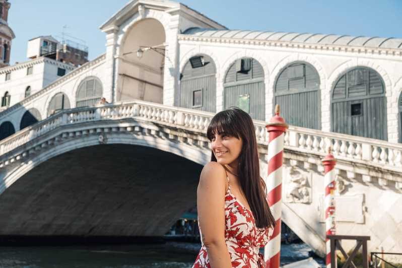 Venice: Private Professional Photoshoot - Rialto Bridge - Key Points