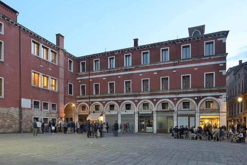 Venice: Rialto Market Food Tour with 3 Tastings - Who will love this tour?